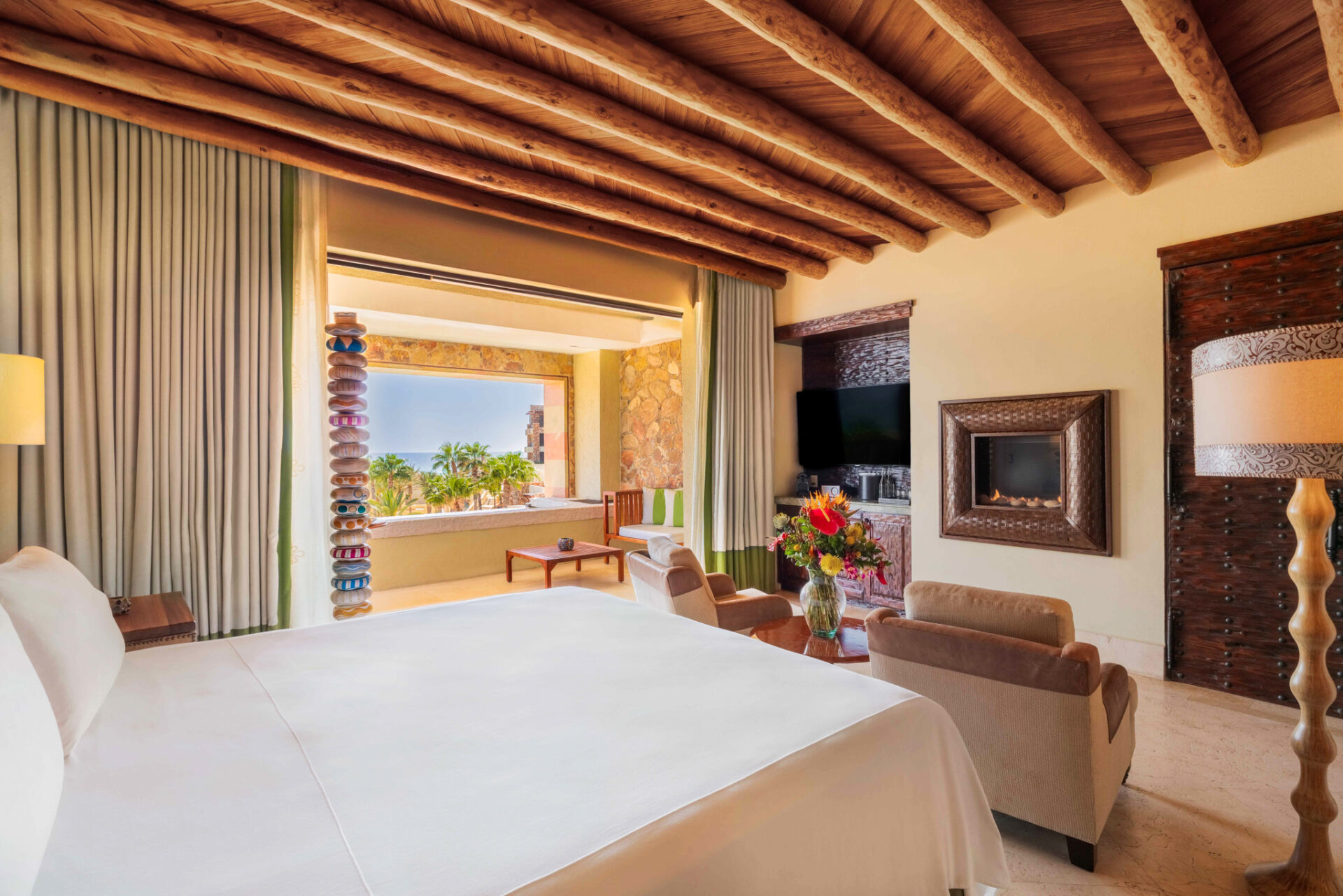 King Coastal View With Plunge Pool | Waldorf Astoria